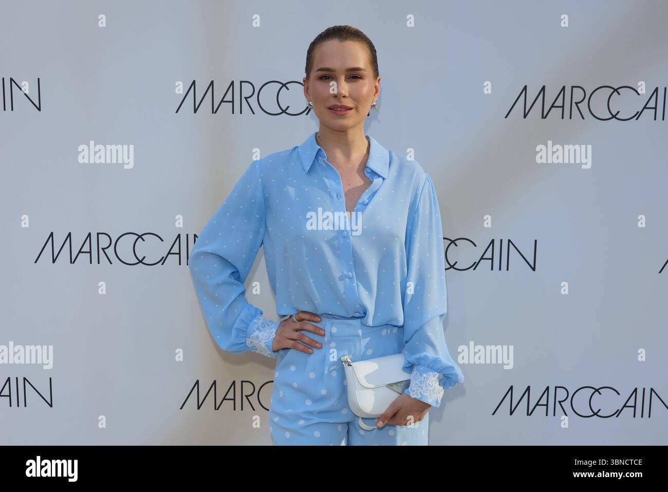 Anna-Maria Sieklucka - Gaesteankunft zur Marccain Spring/Summer 2026 ...