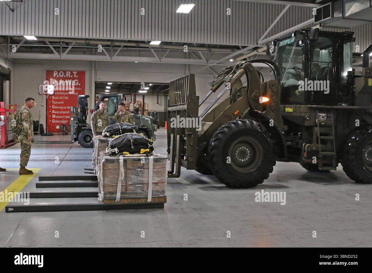 Soldiers assigned to the 593rd Corps Sustainment Command joined 1st ...