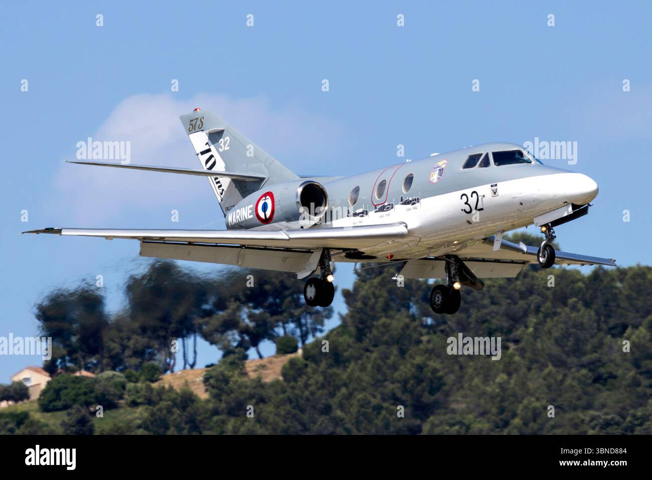 Falcon 10 marine hi-res stock photography and images - Alamy