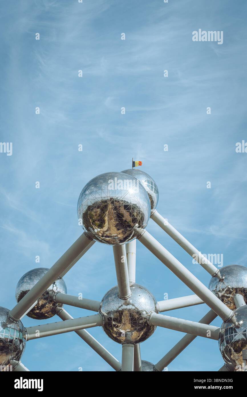 Art and design atomium museum hi-res stock photography and images - Alamy