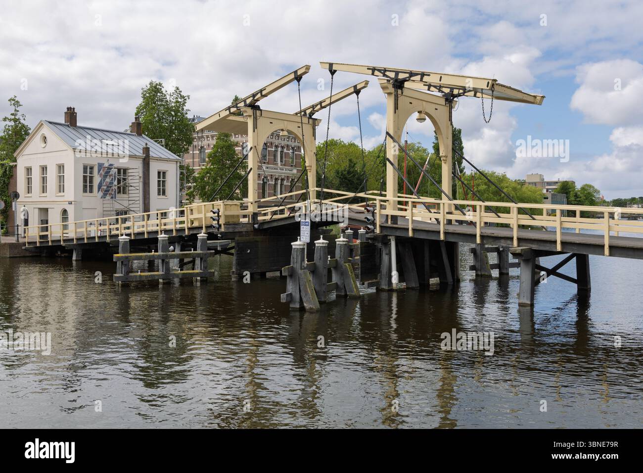 This iconic Rembrandt Bridge in Leiden, Netherlands, a classic Dutch ...