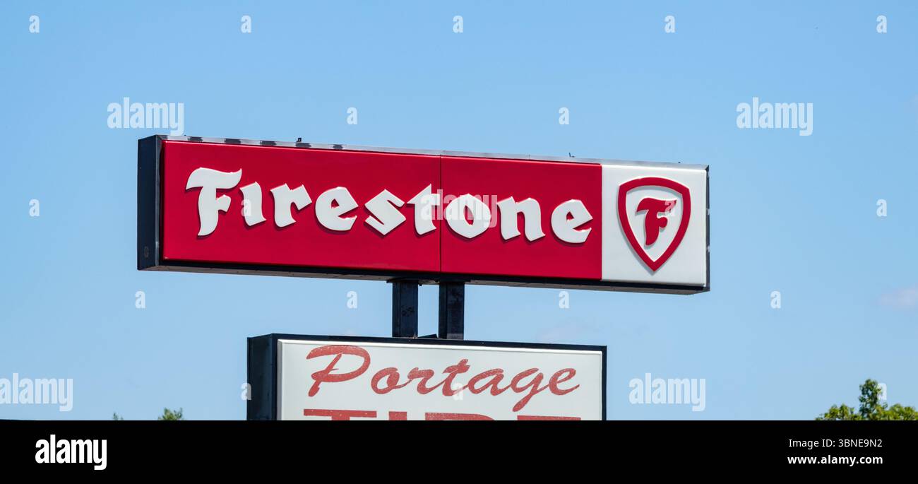 Firestone tire building hi-res stock photography and images - Alamy