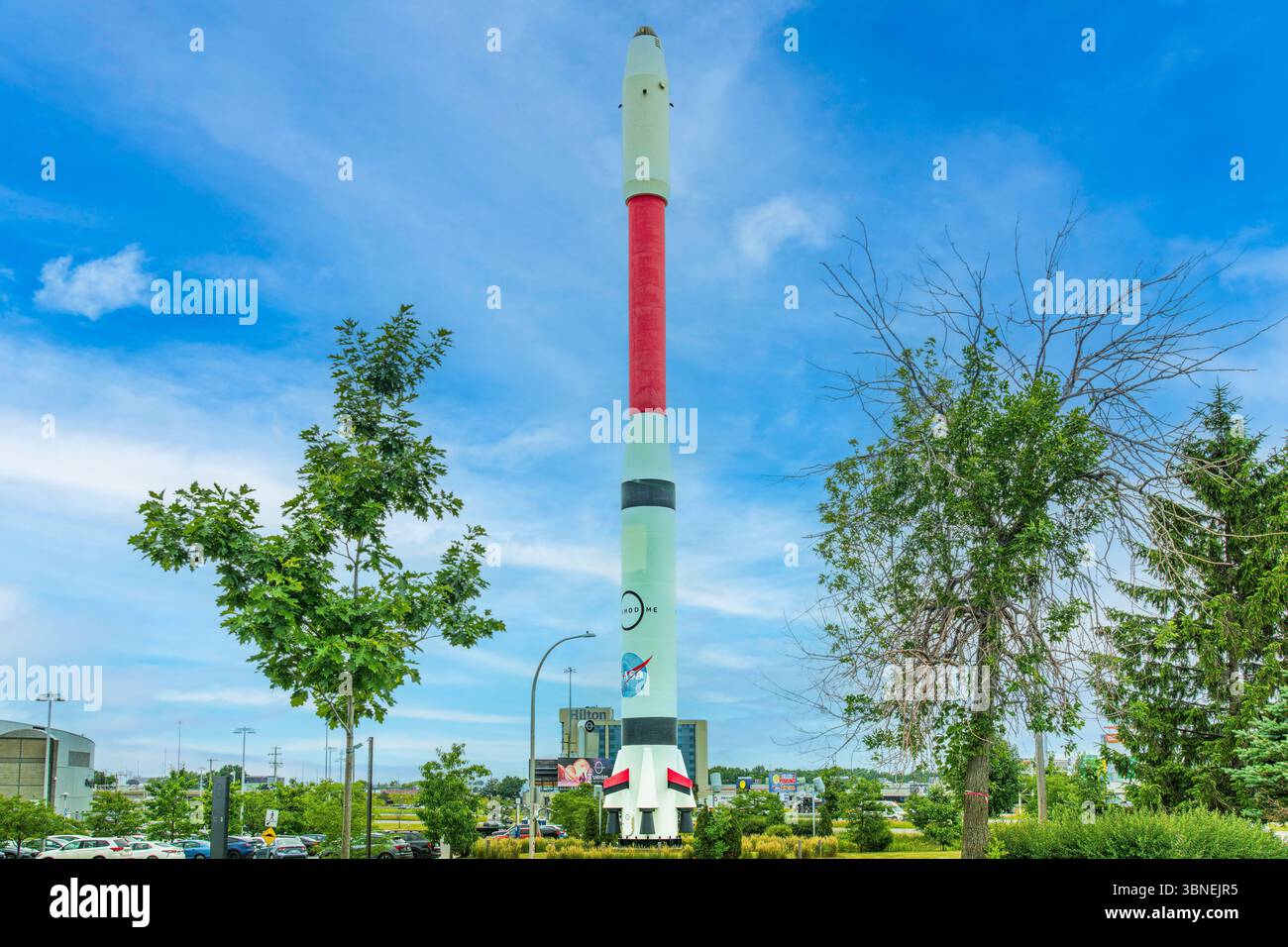 Space rocket in view hi-res stock photography and images - Alamy
