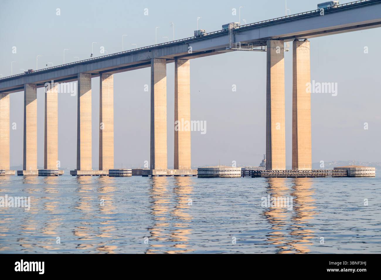 Rio Niteroi bridge in Rio de Janeiro Brazil Stock Photo - Alamy