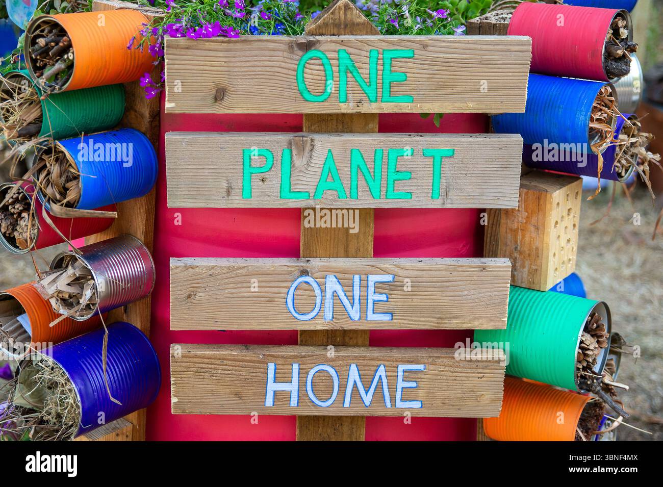 Bug barrels hi-res stock photography and images - Alamy