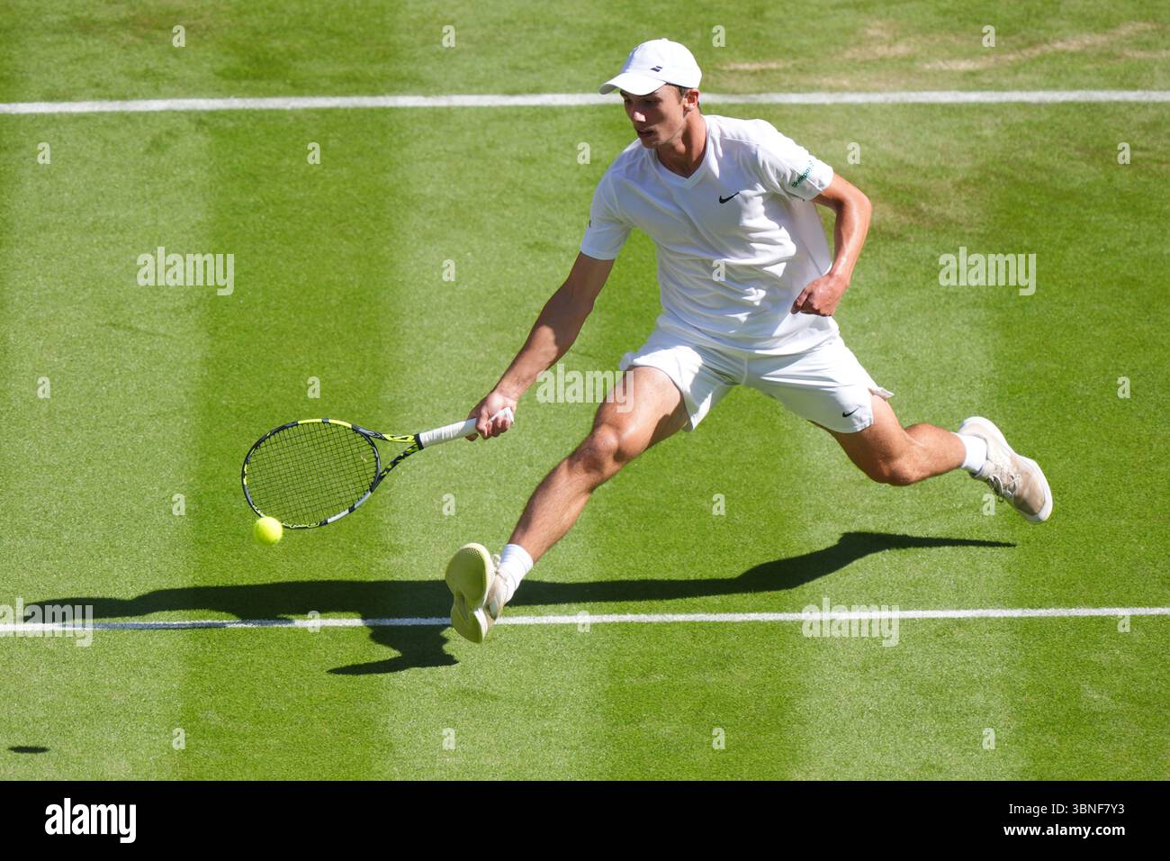 Oliver Tarvet during his match against Carlos Alcaraz on day three of ...