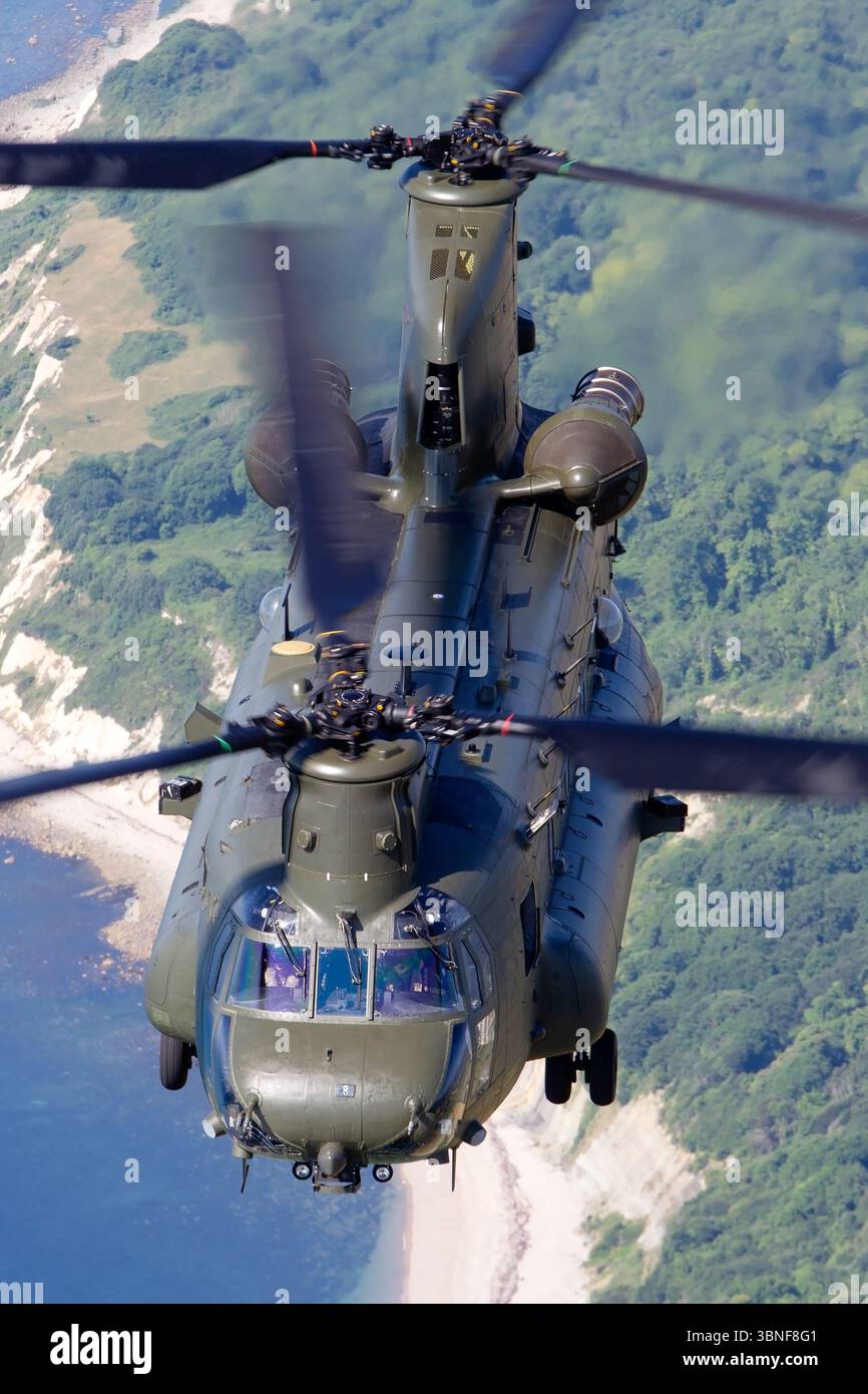 Captured at Yeovilton, the Royal Air Force Boeing Chinook HC6A (352 ...