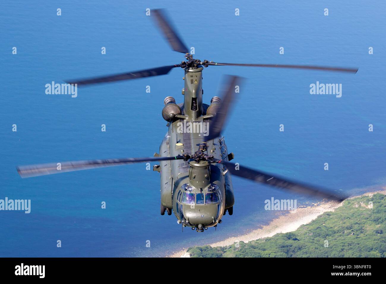 Lift operations hi-res stock photography and images - Alamy