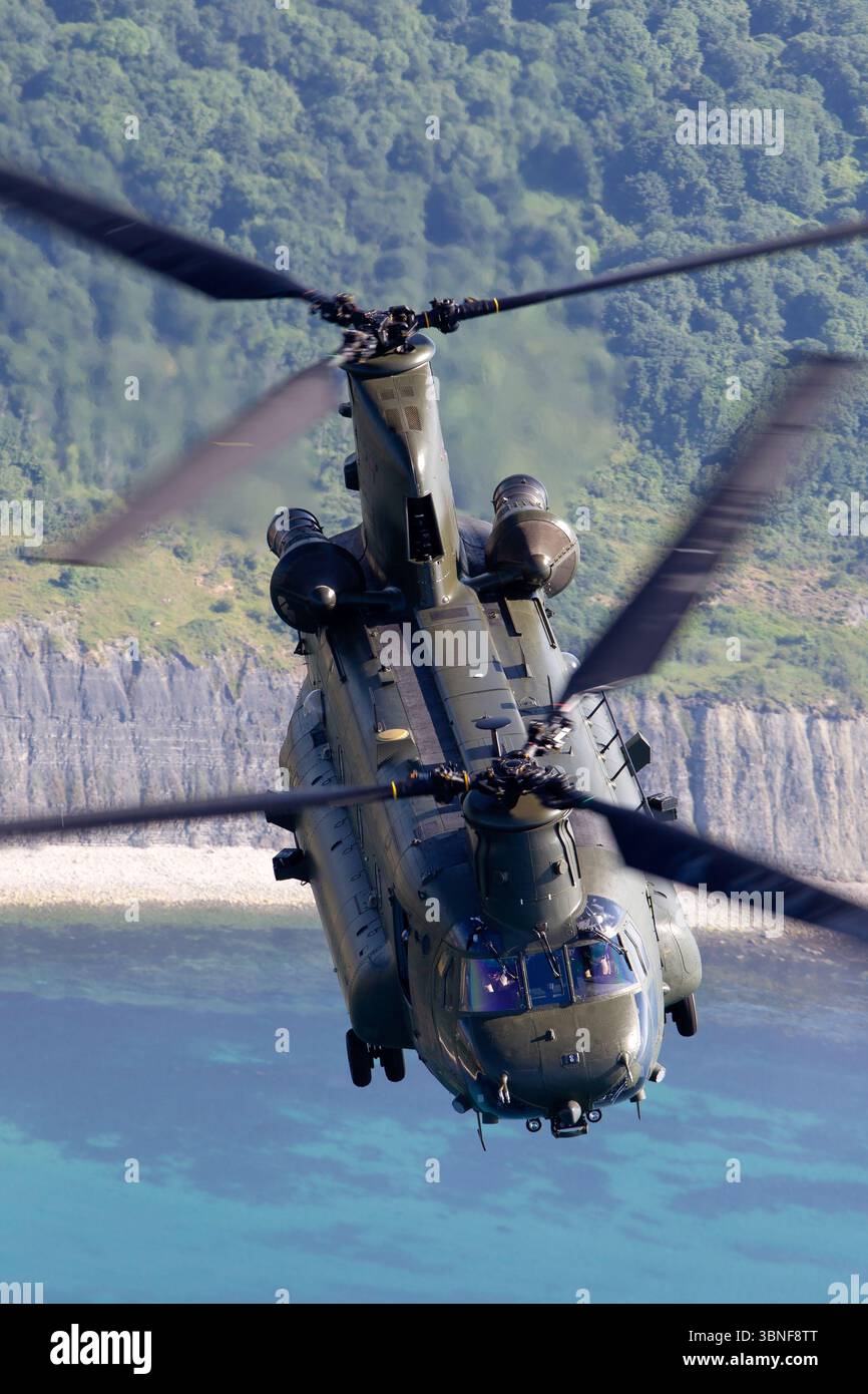 The Royal Air Force Boeing Chinook HC6A (352), tail number ZA683, is ...