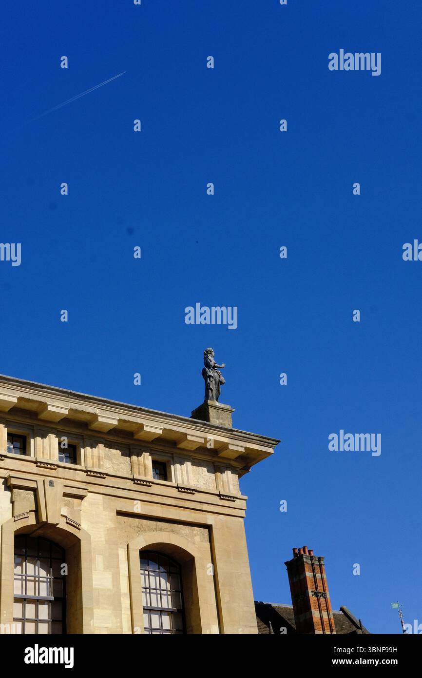 Architectural details of the Bodleian Libraries and Radcliffe Camera at ...