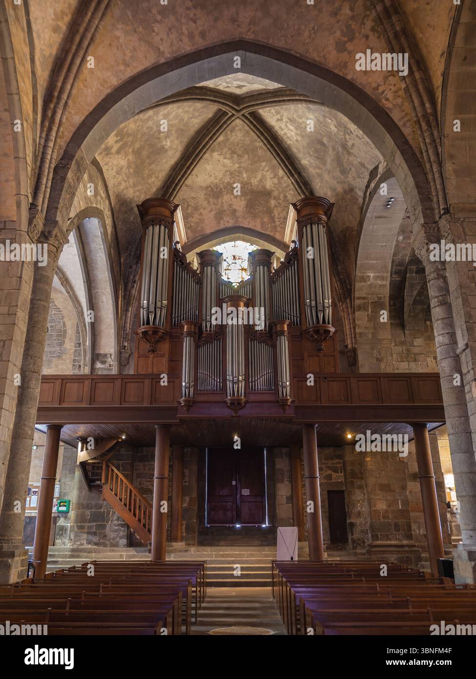 Saint malo cathedral hi-res stock photography and images - Alamy