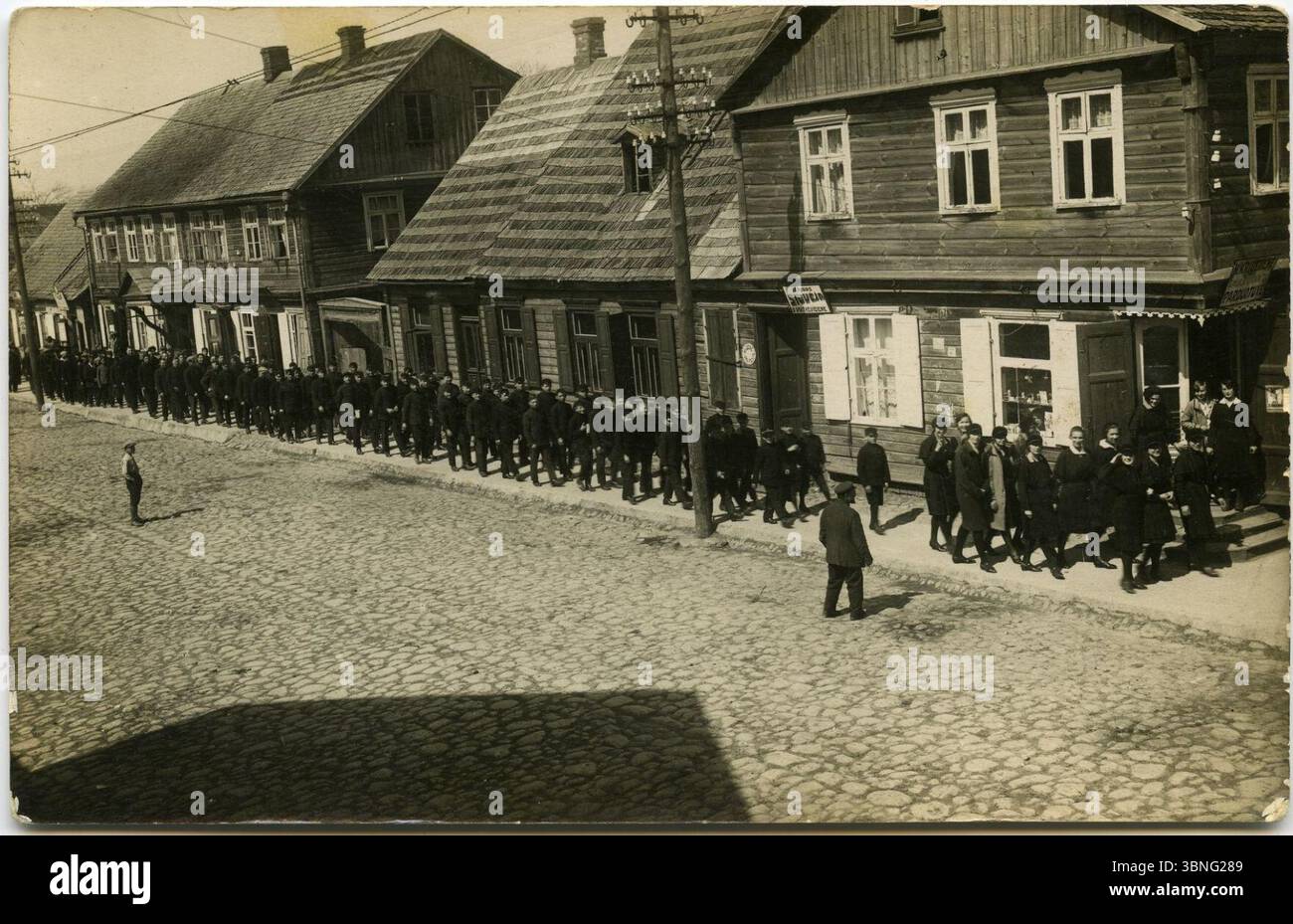 Lithuanian high school students celebrating the 25th anniversary of the ...