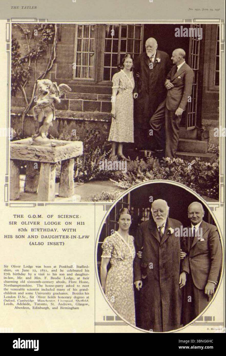 Lodge family at Flore House 1931 Stock Photo - Alamy