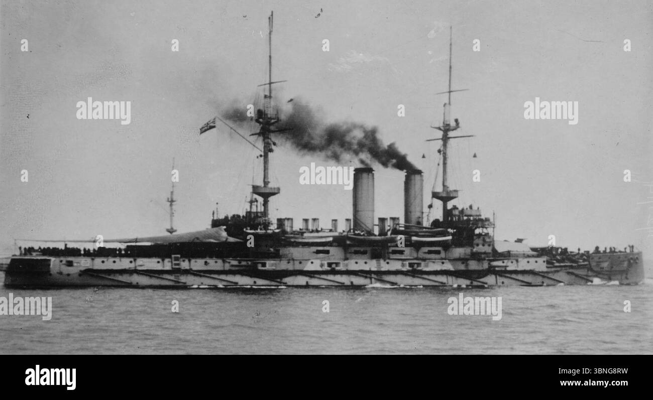 LONDON (sister ship of BULWARK Stock Photo - Alamy