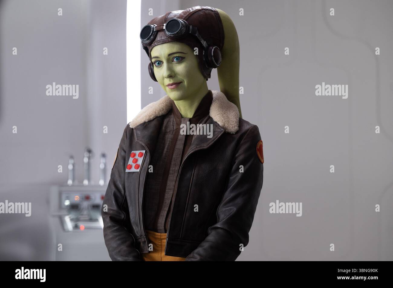 Ahsoka (2023) Hera Syndulla (Mary Elizabeth Winstead) *Filmstill ...