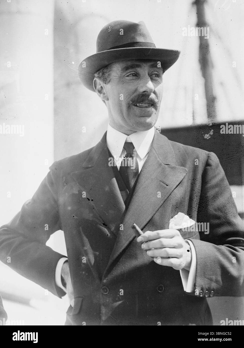 Lord Wimborne 1914 (cropped Stock Photo - Alamy