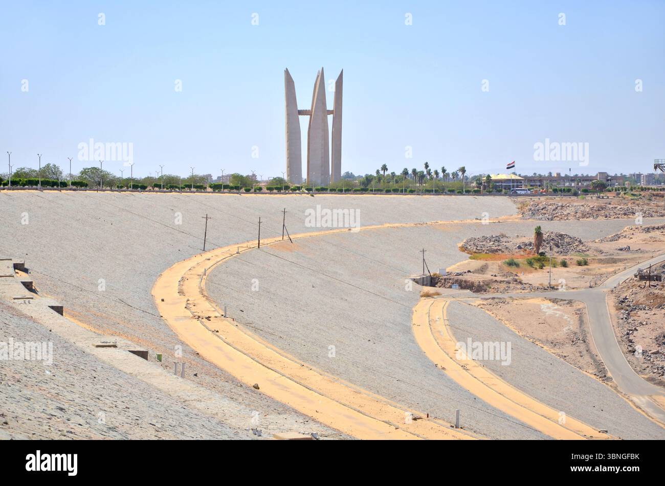 The Aswan Dam, or Aswan High Dam one of the world's largest embankment ...