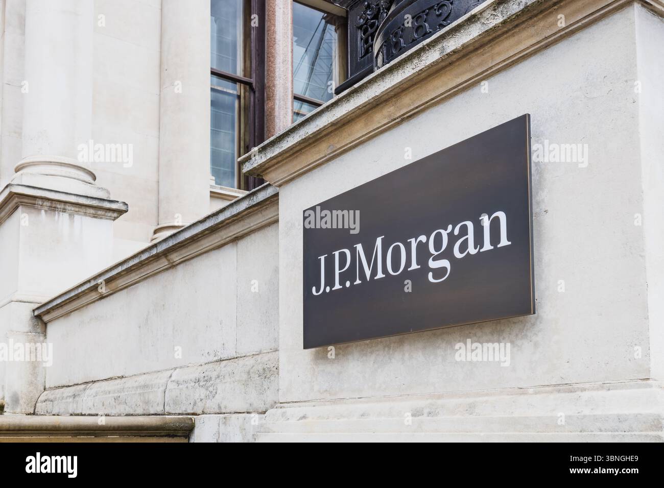 J.P. Morgan London Headquarters Sign on Historic Stone Facade. London ...