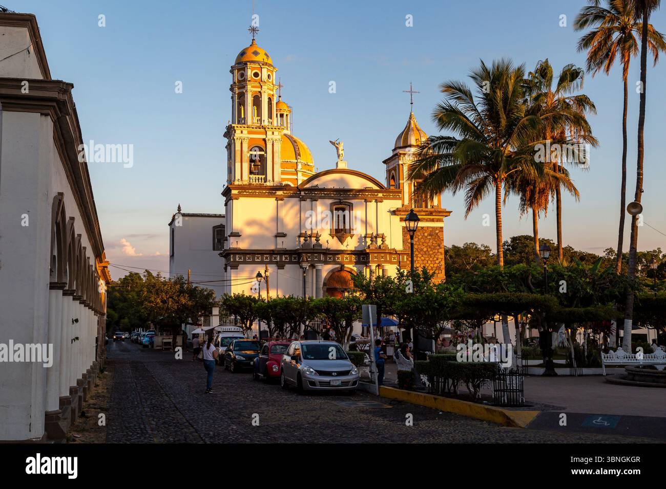 Comala town at dawn, Colima, Mexico Stock Photo - Alamy