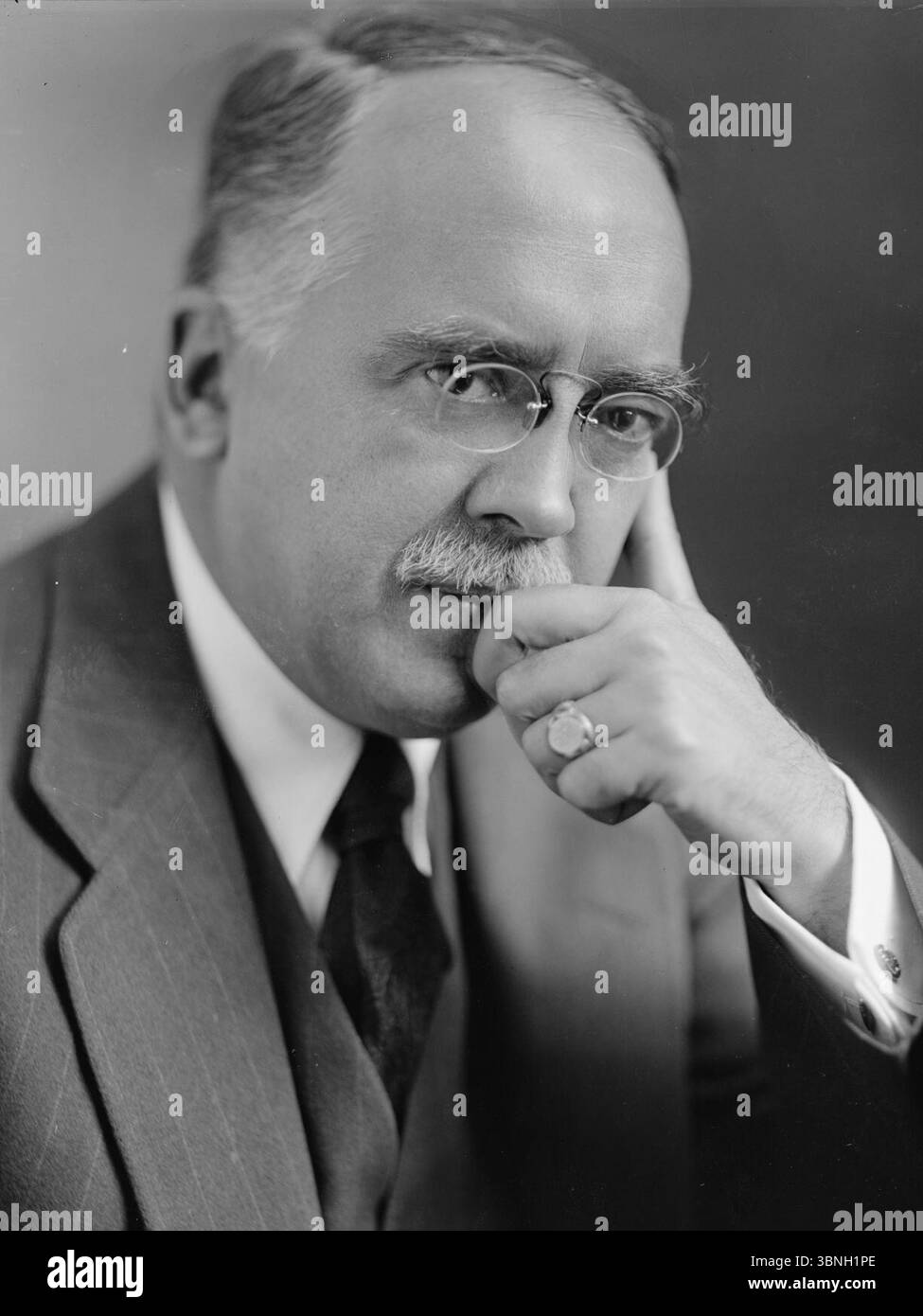 Edward lowry hi-res stock photography and images - Alamy