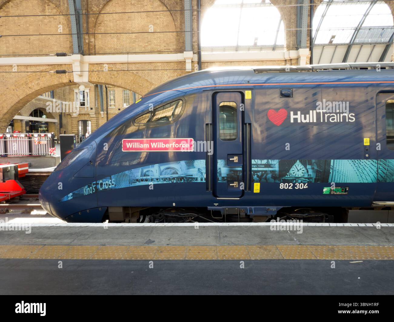 London, UK – 2nd July 2025: UK Weather. Sunshine Beams Across Train ...