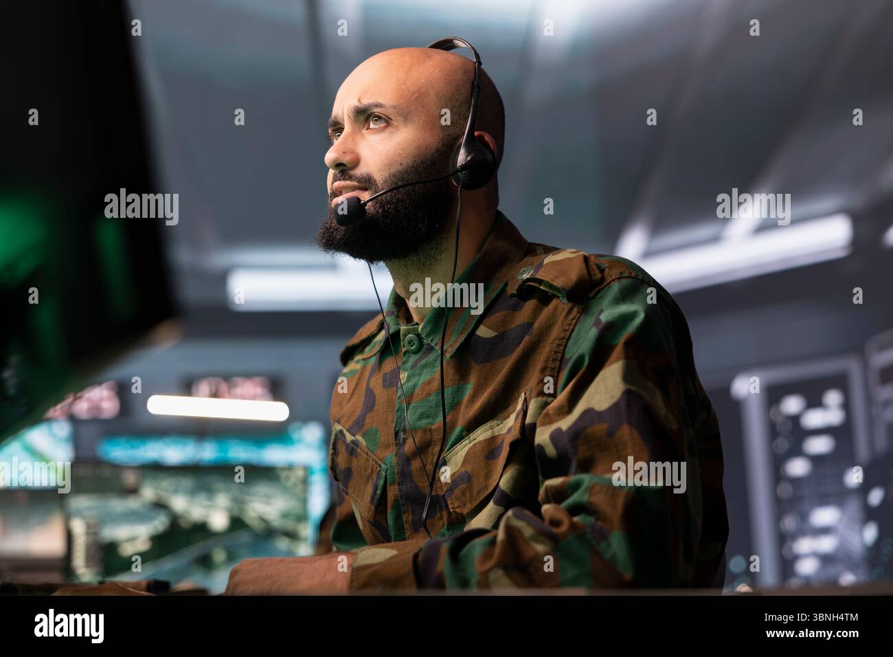 Middle eastern military dispatcher relays hi-res stock photography and ...