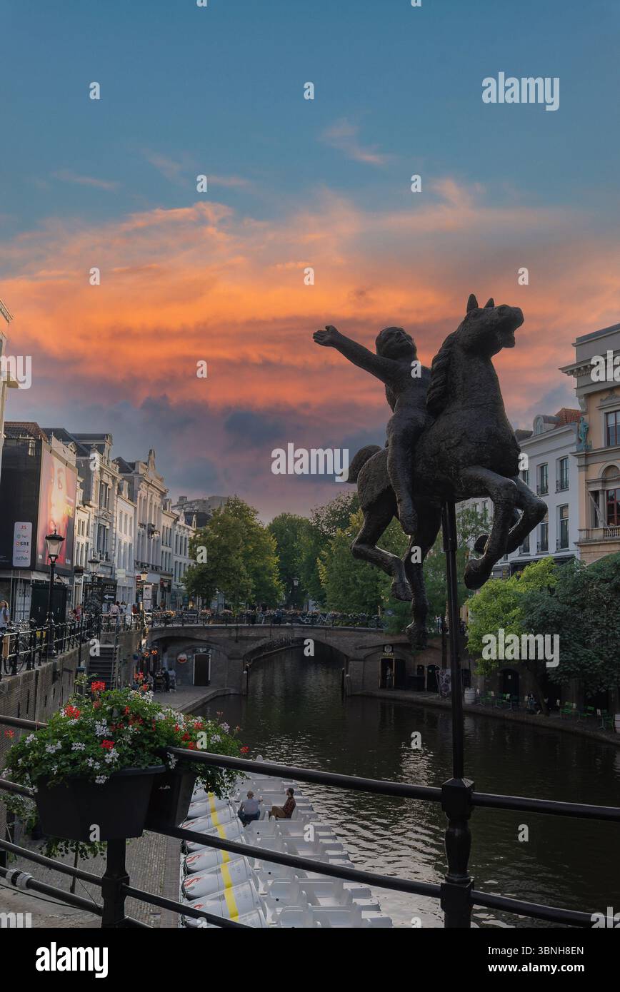 Canal in Utrecht with Bronze Horse Statue and Sunset Sky Stock Photo ...