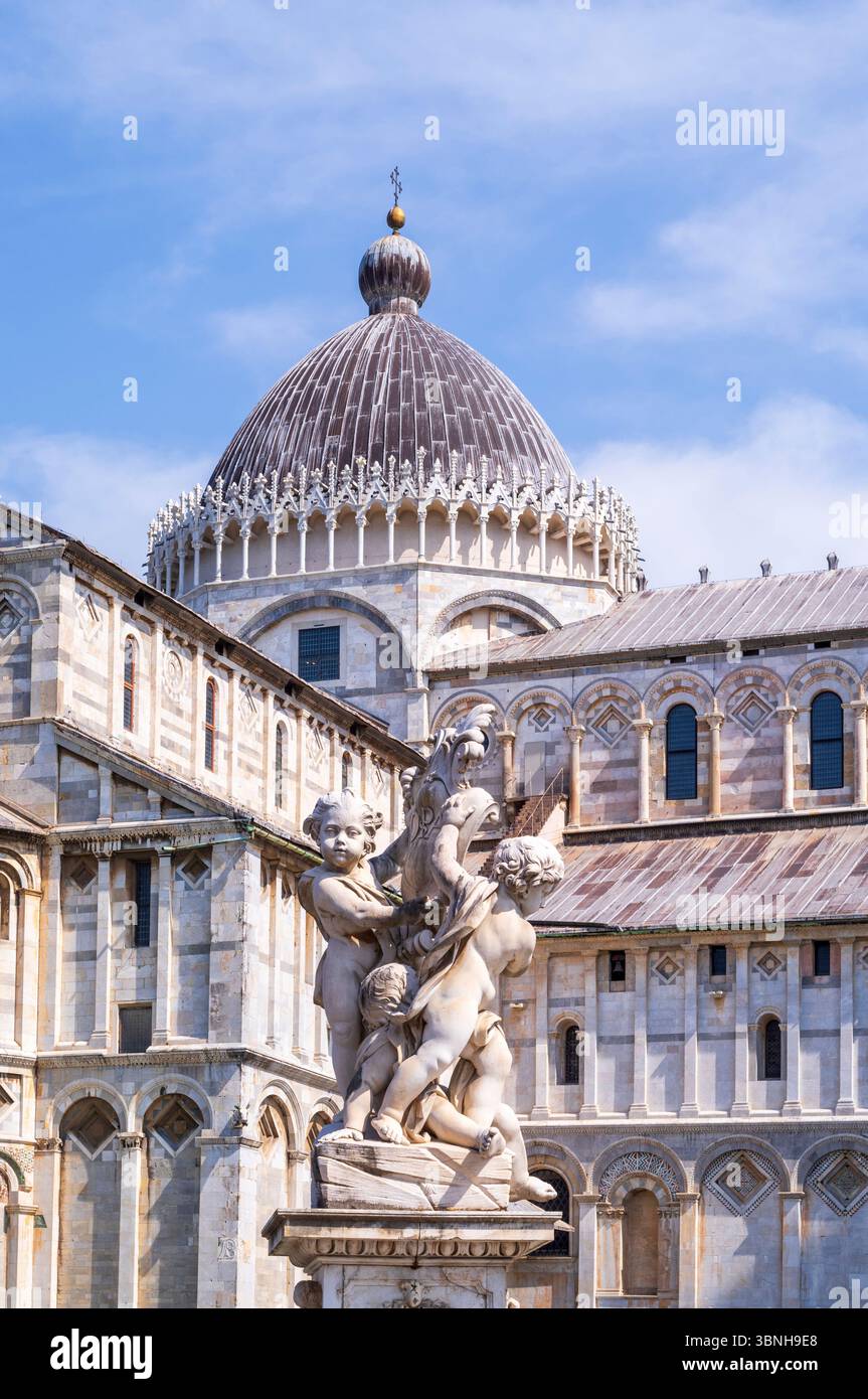 Il Duomo di Pisa - Roman Catholic Pisa Cathedral with statue Angelo ...