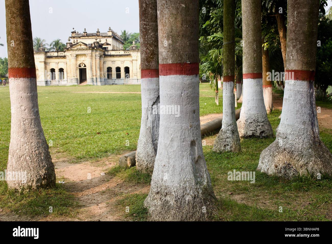 Neoclassical detail bangladesh hi-res stock photography and images - Alamy