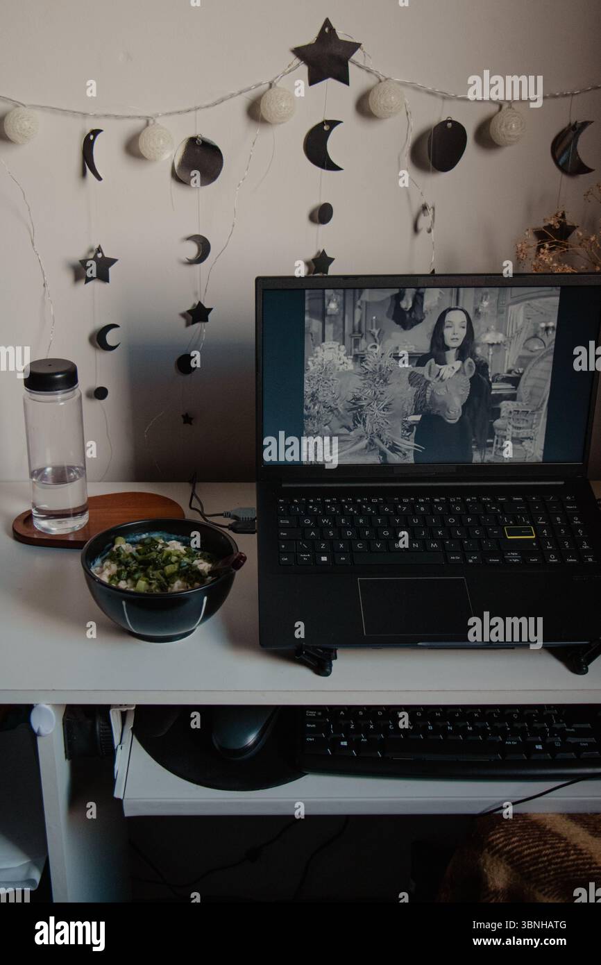 Laptop fun internet entertainment home hi-res stock photography and ...