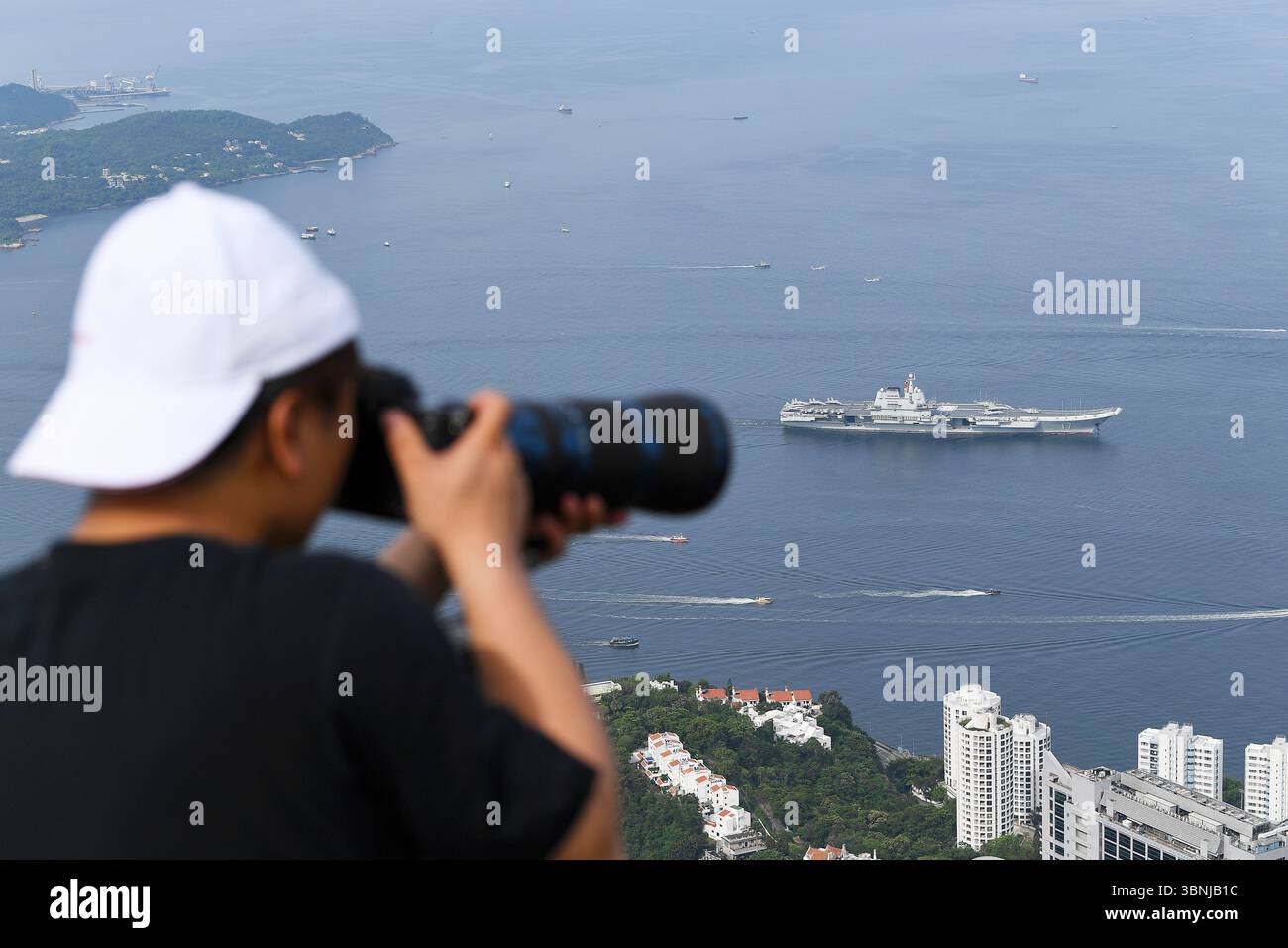 (250703) -- HONG KONG, July 3, 2025 (Xinhua) -- This photo shows the ...