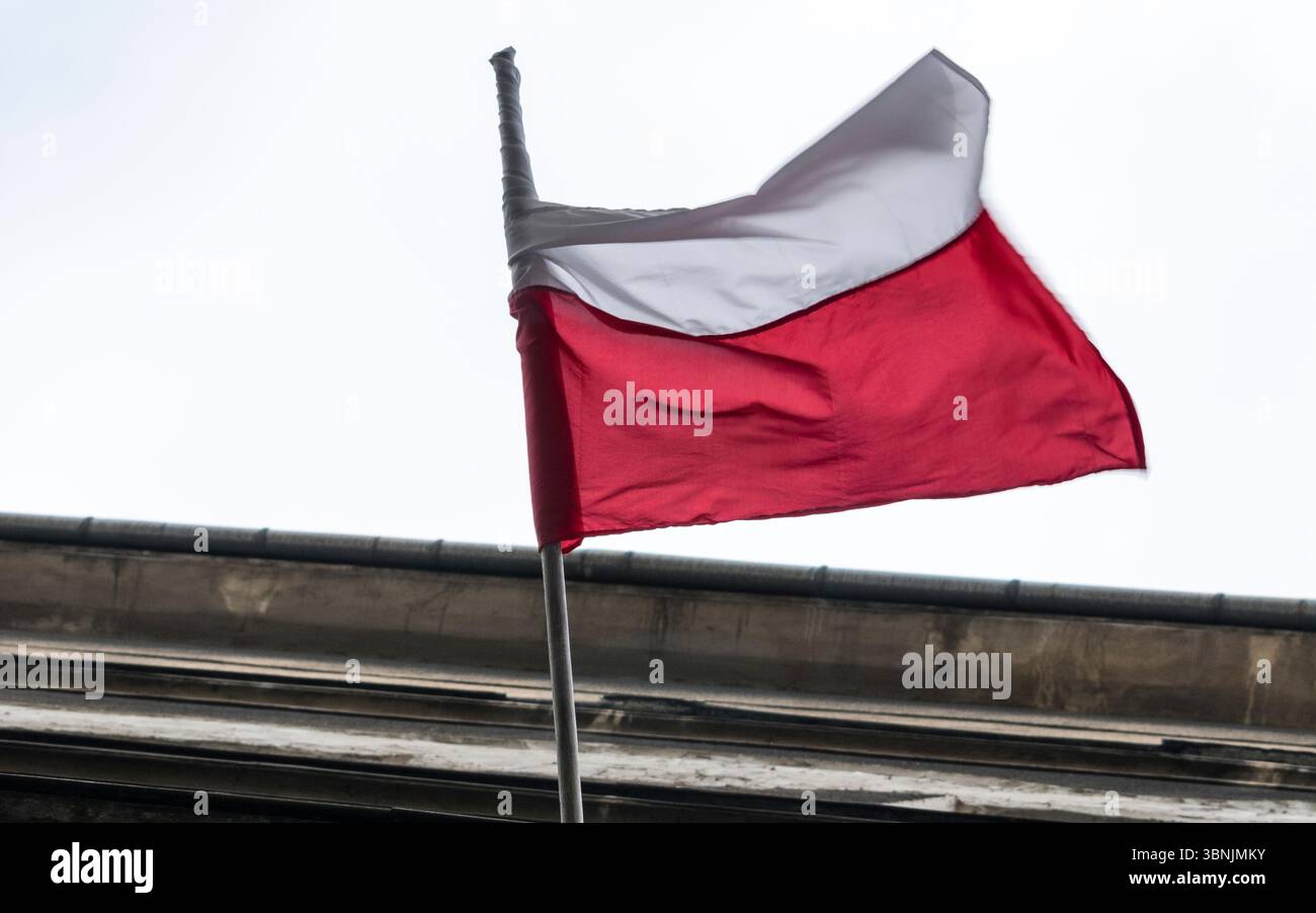 Isolated poland flag hi-res stock photography and images - Alamy