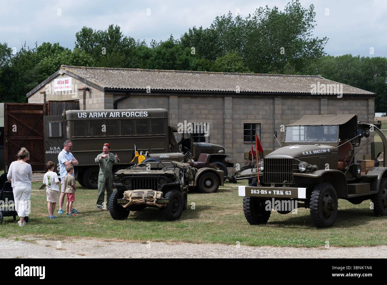 Former ww2 airfield hi-res stock photography and images - Alamy