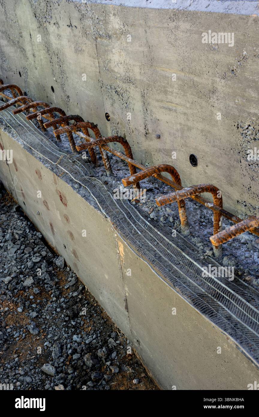 Detail raw reinforced concrete hi-res stock photography and images - Alamy