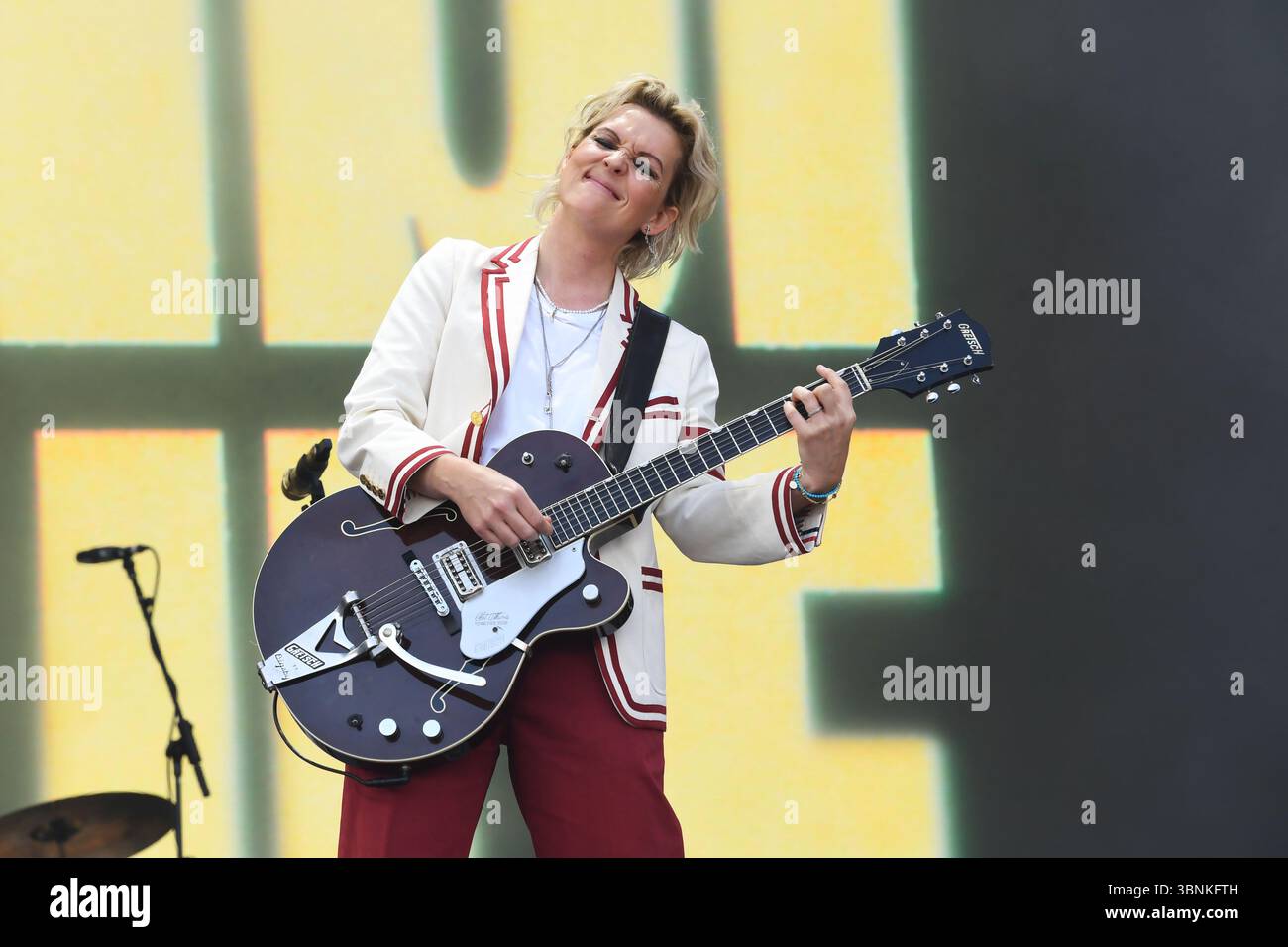 SHEPTON MALLET, ENGLAND - JUNE 28: Brandi Carlile performing on the ...