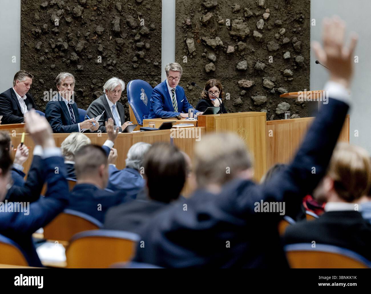 Emergency asylum measures act hi-res stock photography and images - Alamy