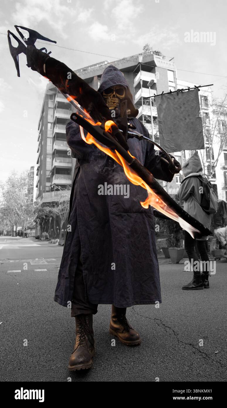 Modern life and death hi-res stock photography and images - Alamy