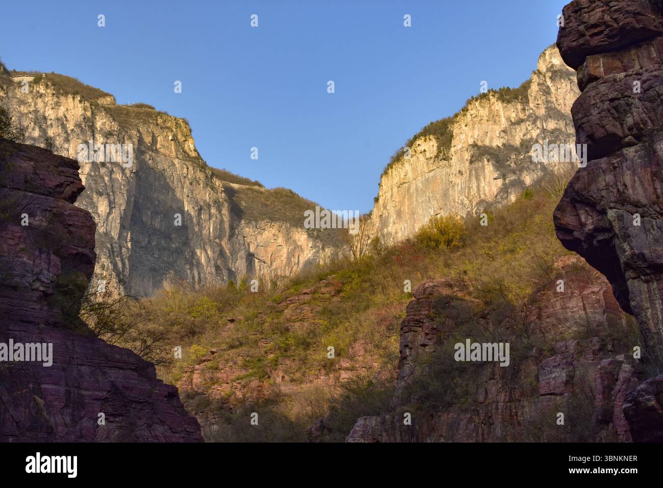 Yuntai mountain geological park henan hi-res stock photography and ...