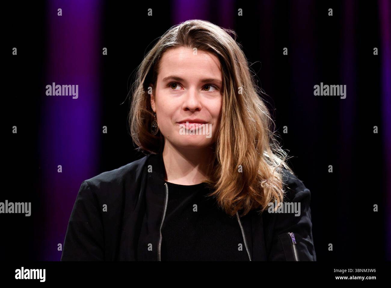 Klima-Aktivistin Luisa Neubauer in der Phil.Cologne-Veranstaltung Wie ...