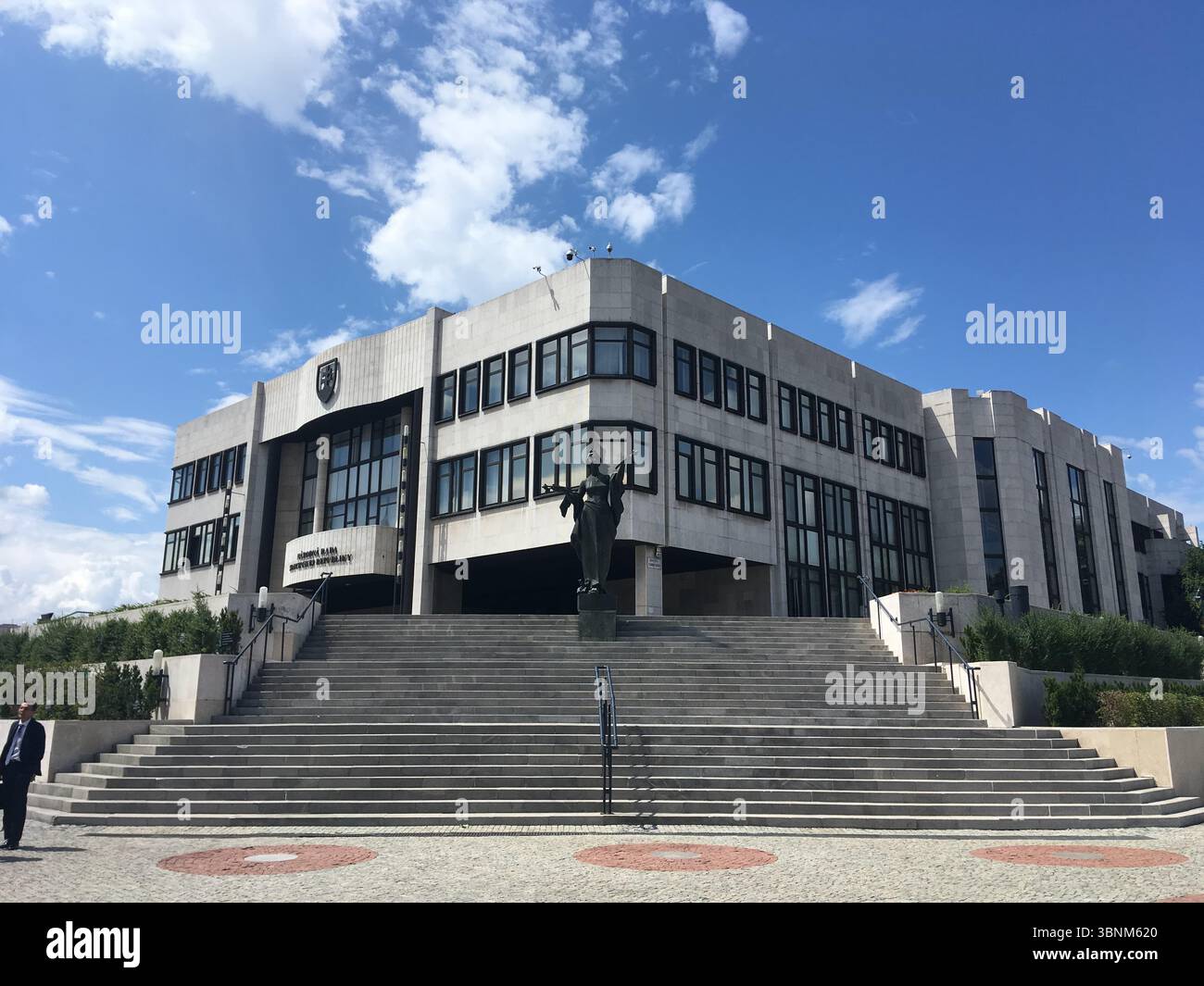 Bratislava’s Old Town architecture—from Gothic towers and Baroque ...