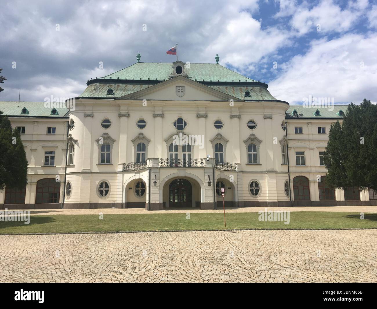 Bratislava’s Old Town architecture—from Gothic towers and Baroque ...