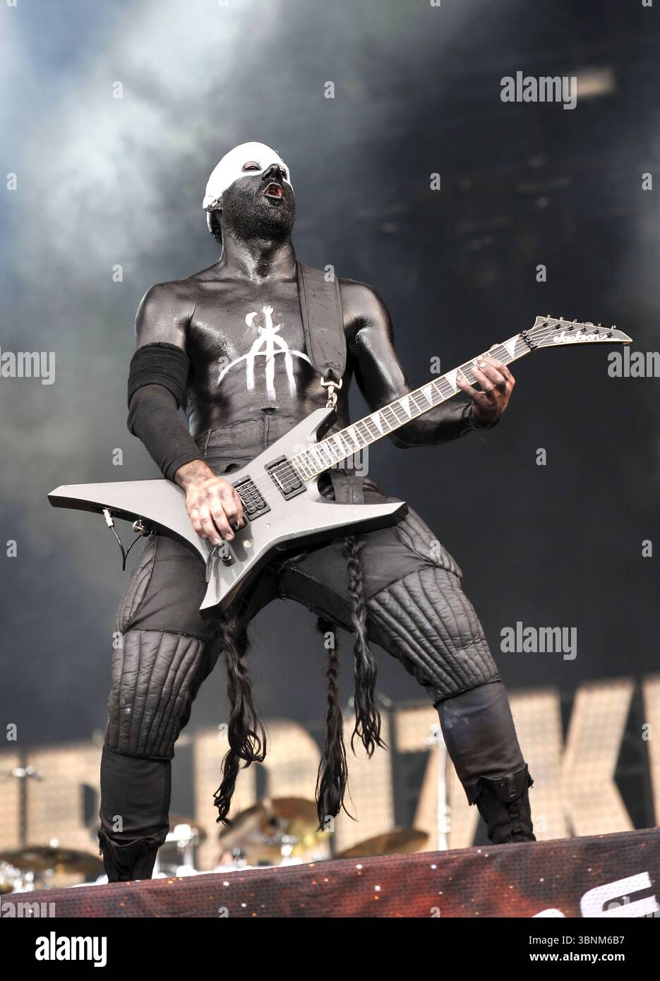 Wes Borland of Limp Bizkit at Sonisphere 2011 at Knebworth House in ...