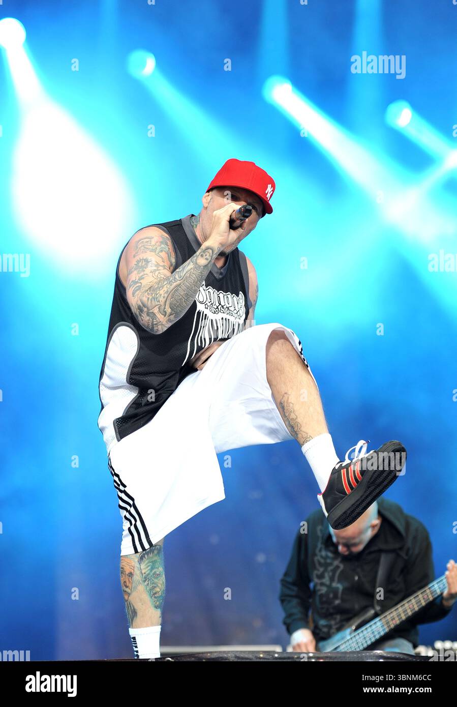 Fred Durst of Limp Bizkit at Sonisphere 2011 at Knebworth House in ...