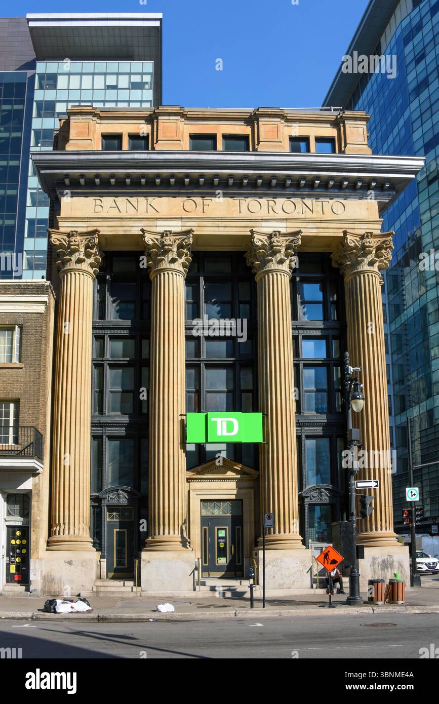 Bank of montreal building hi-res stock photography and images - Alamy