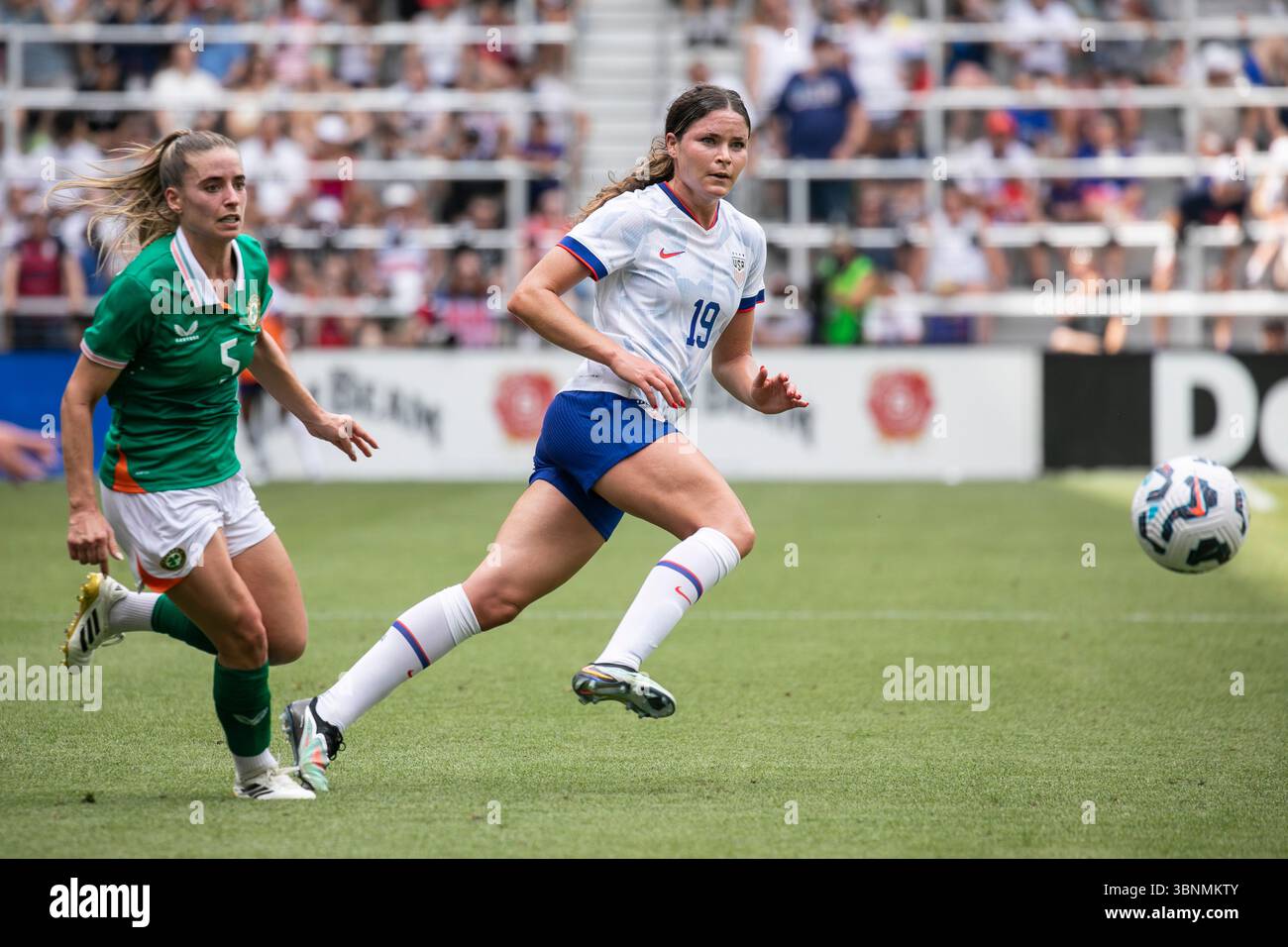 Emma sears hi-res stock photography and images - Alamy