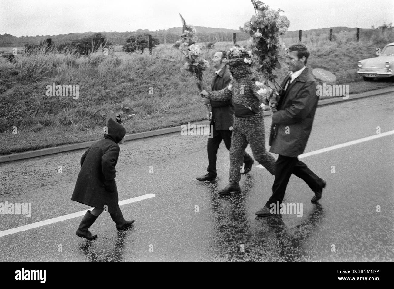 Uk black friday Black and White Stock Photos & Images - Alamy