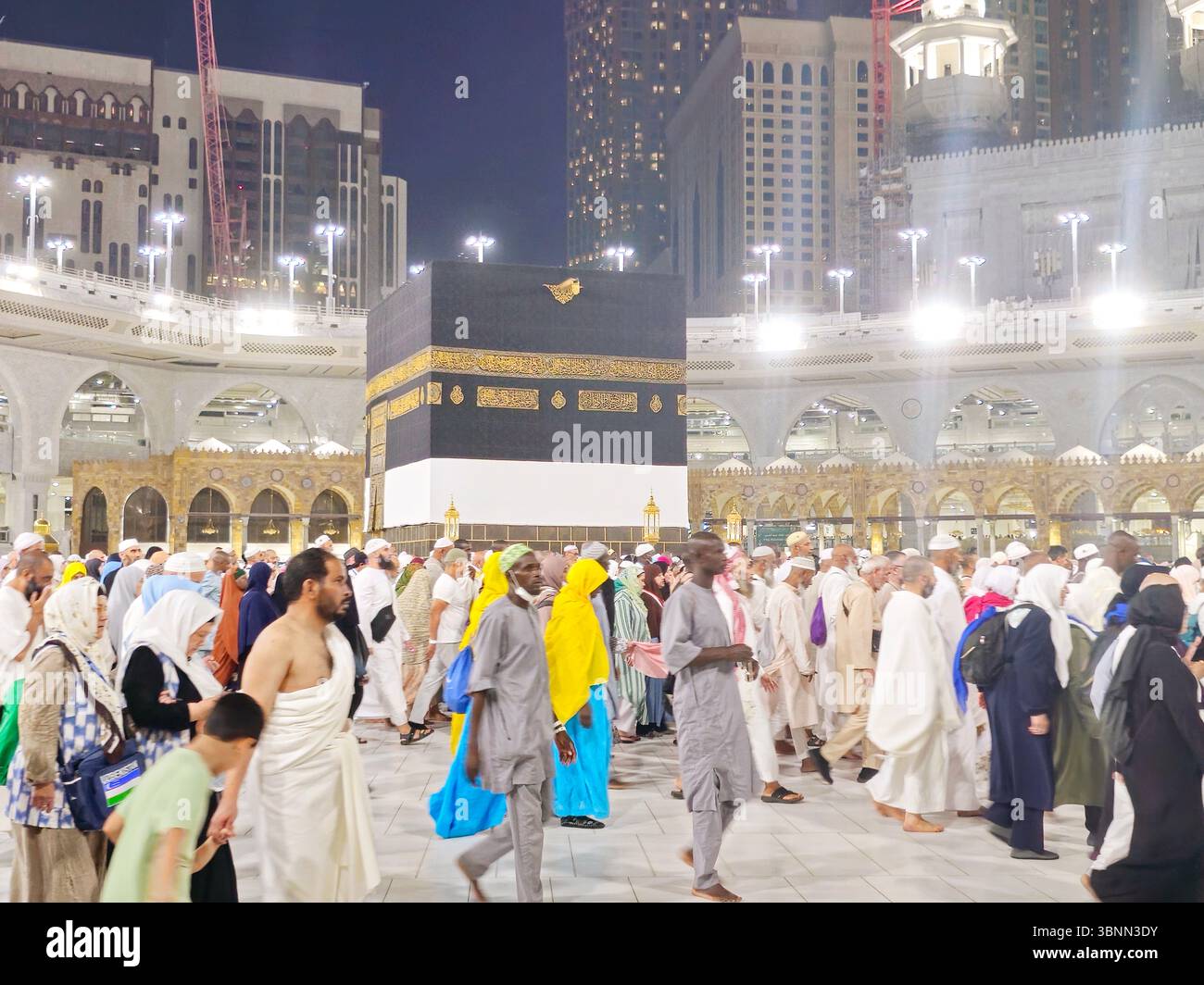 Kaaba mecca hajj muslim people hi-res stock photography and images - Alamy