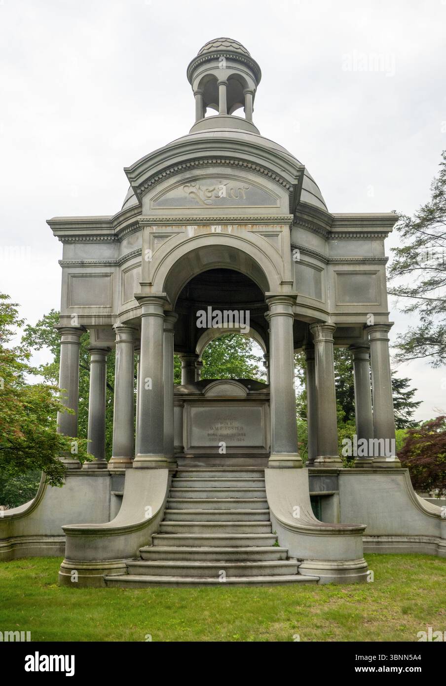 Canopy granite structure open air construction mausoleum hi-res stock ...