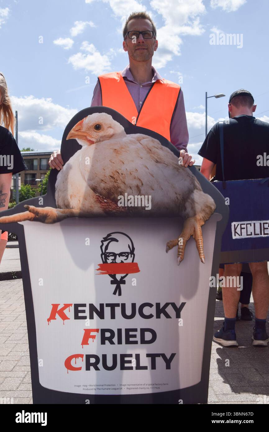 Kfc uk 2025 hi-res stock photography and images - Alamy