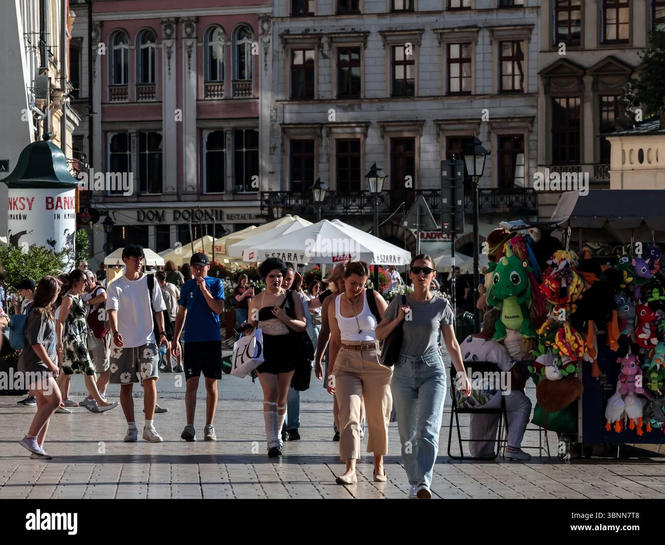 Poland extreme summer temperature hi-res stock photography and images ...